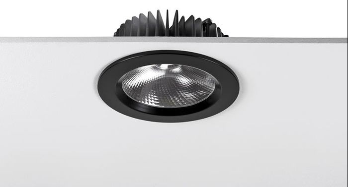 DIALux Luminaire Finder - Product data sheet: Downlight Sirius 195-5000 ...