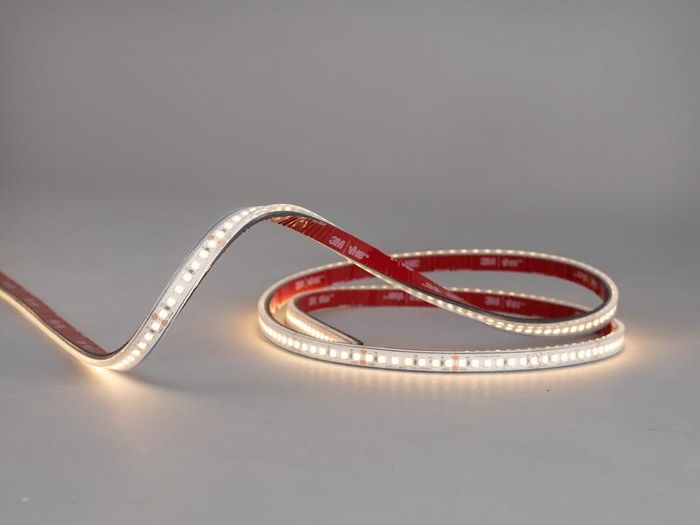 DIALux Luminaire Finder - Hoja de dato de productos: LEDstrip 24V IP67 ...